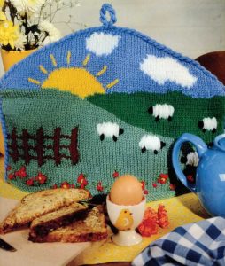 40+ Free Tea Cosy Patterns to Download and Knit!