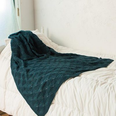 free lace blanket knitting patterns Archives - Knitting Bee